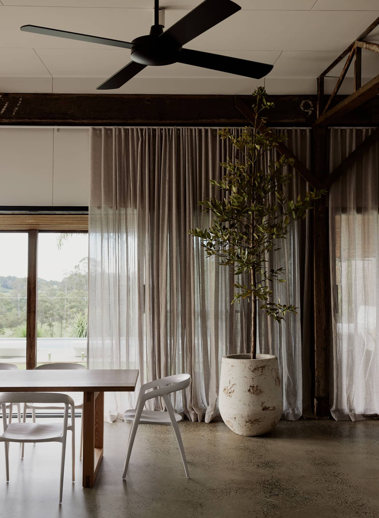 The Mango Packing Shed - Rock Pool Farm